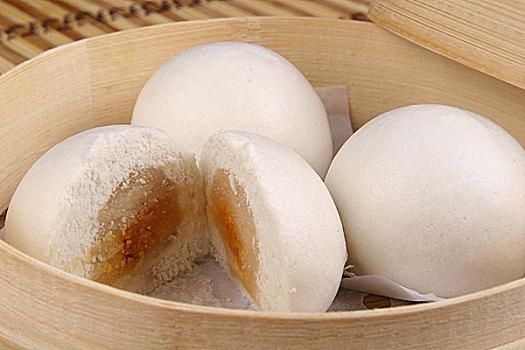 莲蓉包孙格是什么_莲蓉包孙格做法详解-第1张图片-山城妙识 莲蓉包孙格是什么_莲蓉包孙格做法详解-第1张图片-山城妙识