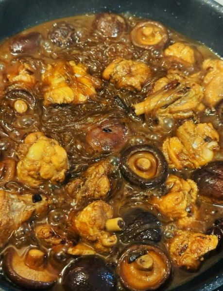 鸡肉炖蘑菇的做法大全_鸡肉炖蘑菇怎么做好吃-第3张图片-山城妙识