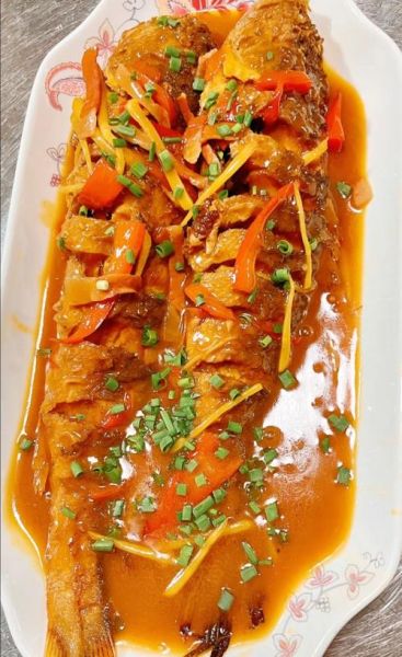 红烧海鲈鱼怎么做_红烧海鲈鱼用不用焯水-第2张图片-山城妙识 红烧海鲈鱼怎么做_红烧海鲈鱼用不用焯水-第2张图片-山城妙识