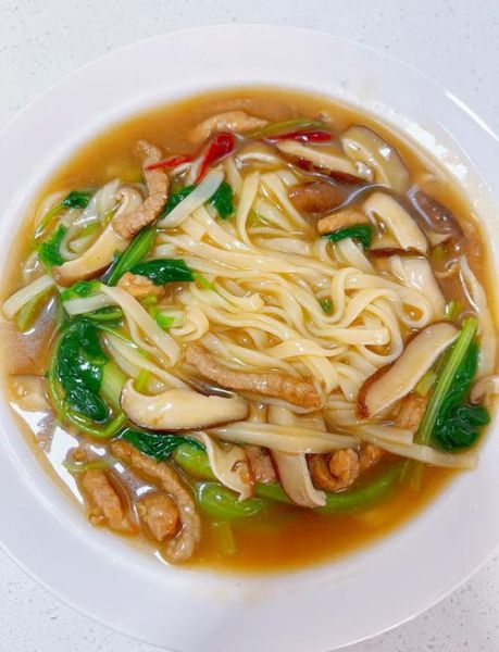 香菇鸡丝面怎么做才好吃_香菇鸡丝面家常做法-第2张图片-山城妙识 香菇鸡丝面怎么做才好吃_香菇鸡丝面家常做法-第2张图片-山城妙识