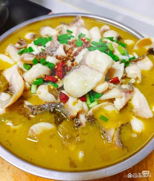 酸菜鱼用什么鱼最好吃_草鱼黑鱼鲈鱼对比-第3张图片-山城妙识 酸菜鱼用什么鱼最好吃_草鱼黑鱼鲈鱼对比-第3张图片-山城妙识