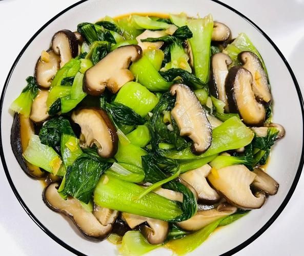 香菇炒油菜怎么炒_香菇炒油菜用焯水吗-第3张图片-山城妙识