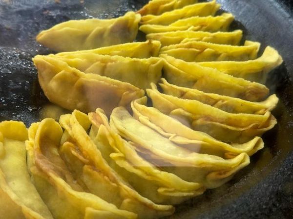 牛肉锅贴馅怎么调_正宗牛肉锅贴馅配方-第1张图片-山城妙识 牛肉锅贴馅怎么调_正宗牛肉锅贴馅配方-第1张图片-山城妙识