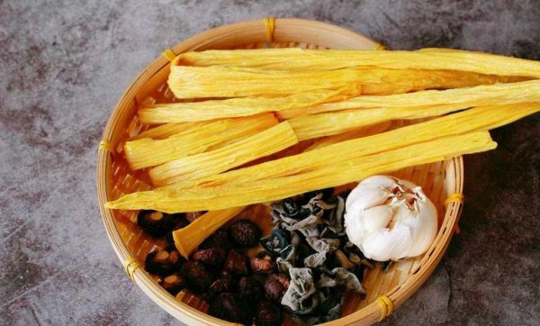 黄磊素什锦怎么做_黄磊素什锦的家常做法-第1张图片-山城妙识 黄磊素什锦怎么做_黄磊素什锦的家常做法-第1张图片-山城妙识