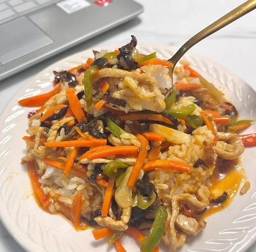 鱼香肉丝饭热量高吗_鱼香肉丝饭怎么做-第2张图片-山城妙识 鱼香肉丝饭热量高吗_鱼香肉丝饭怎么做-第2张图片-山城妙识