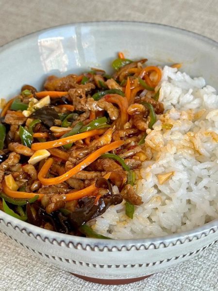 鱼香肉丝饭热量高吗_鱼香肉丝饭怎么做-第3张图片-山城妙识 鱼香肉丝饭热量高吗_鱼香肉丝饭怎么做-第3张图片-山城妙识