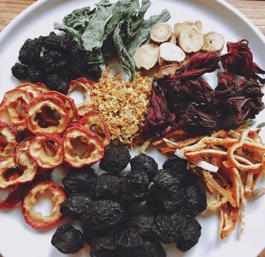 酸梅膏用冷水冲还是热水冲_酸梅膏冲泡温度疑问-第2张图片-山城妙识 酸梅膏用冷水冲还是热水冲_酸梅膏冲泡温度疑问-第2张图片-山城妙识