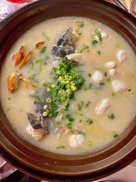 鱼头汤怎么做好吃_鱼头汤去腥技巧-第3张图片-山城妙识