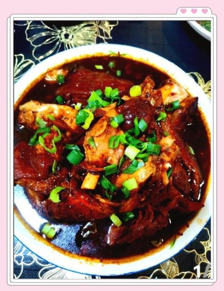 高压锅炖肘子多久才软烂_家常做法详细步骤-第1张图片-山城妙识 高压锅炖肘子多久才软烂_家常做法详细步骤-第1张图片-山城妙识