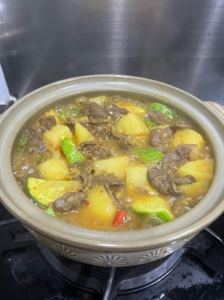 咖喱牛肉土豆怎么做_咖喱牛肉土豆做法视频-第2张图片-山城妙识 咖喱牛肉土豆怎么做_咖喱牛肉土豆做法视频-第2张图片-山城妙识