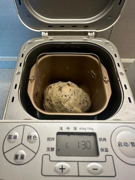 面包粉做面包简单方法_新手也能一次成功-第2张图片-山城妙识 面包粉做面包简单方法_新手也能一次成功-第2张图片-山城妙识