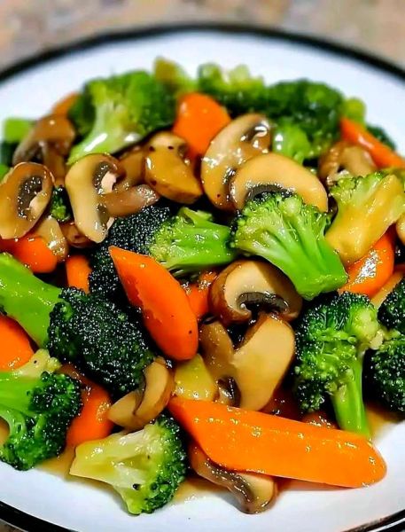 黄油炒什么菜好吃_黄油适合炒哪些蔬菜-第1张图片-山城妙识 黄油炒什么菜好吃_黄油适合炒哪些蔬菜-第1张图片-山城妙识