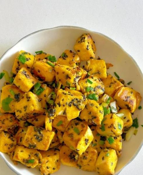 鸡蛋炒馒头怎么做好吃_鸡蛋炒馒头家常做法-第2张图片-山城妙识