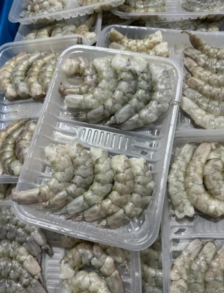 冷冻虾仁怎么炒才嫩_炒冷冻虾仁需要焯水吗-第1张图片-山城妙识 冷冻虾仁怎么炒才嫩_炒冷冻虾仁需要焯水吗-第1张图片-山城妙识