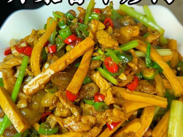 香干西芹炒肉怎么炒好吃_香干西芹炒肉家常做法-第1张图片-山城妙识 香干西芹炒肉怎么炒好吃_香干西芹炒肉家常做法-第1张图片-山城妙识