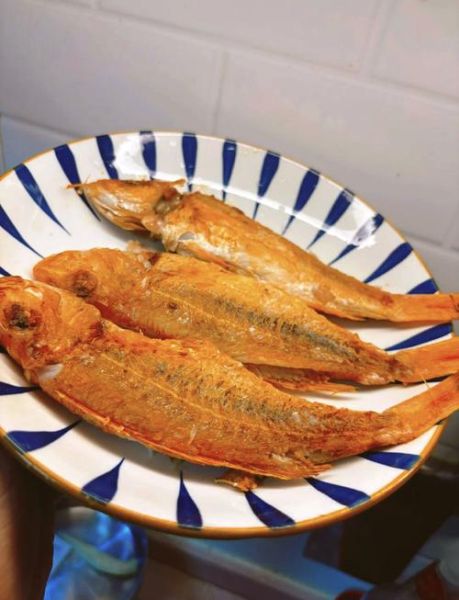 油煎刀鱼怎么做_刀鱼煎多久才金黄-第1张图片-山城妙识 油煎刀鱼怎么做_刀鱼煎多久才金黄-第1张图片-山城妙识