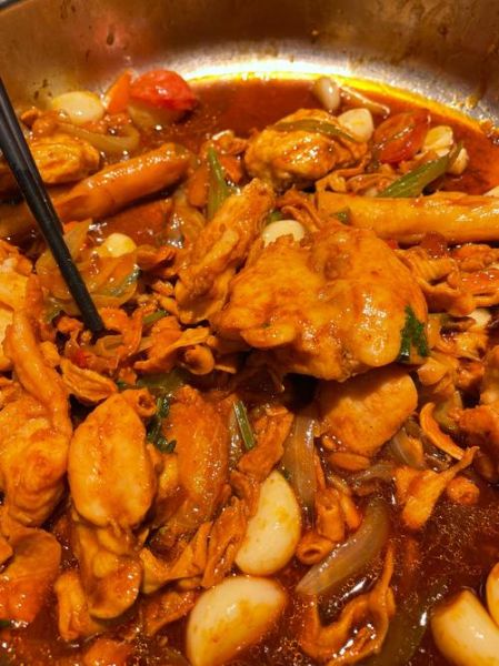 焖锅加盟哪家好_焖锅加盟费用多少钱-第1张图片-山城妙识