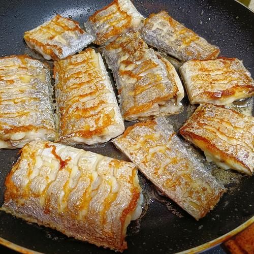 带鱼怎么做好吃_带鱼吃法图片大全-第2张图片-山城妙识 带鱼怎么做好吃_带鱼吃法图片大全-第2张图片-山城妙识