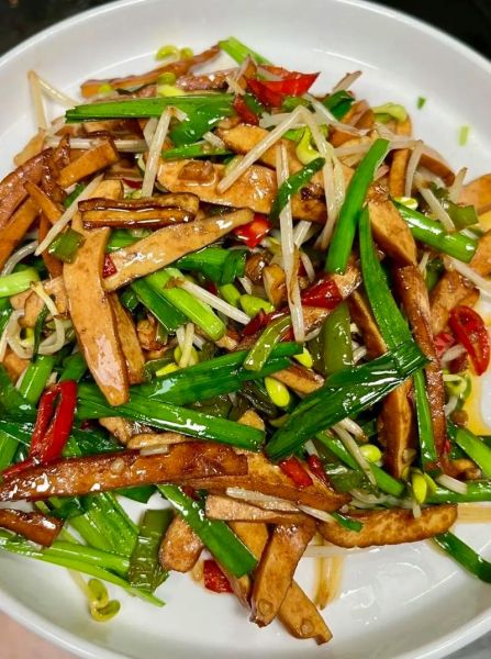 豆干怎么做好吃又简单_家常豆干炒什么最下饭-第1张图片-山城妙识