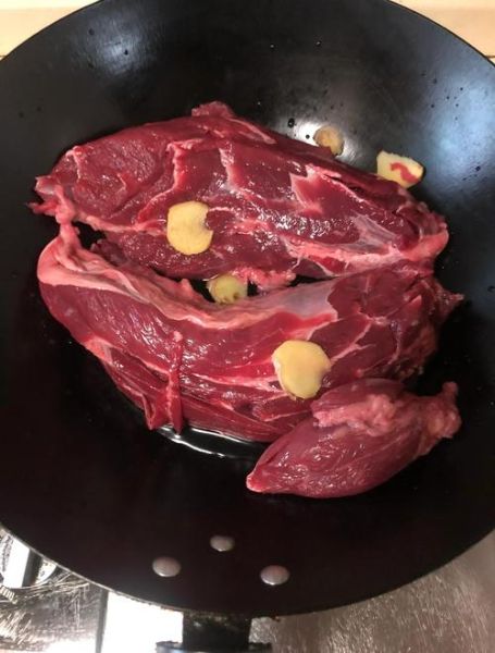 酱牛肉怎么做才又香又烂_酱牛肉软烂入味的秘诀-第3张图片-山城妙识