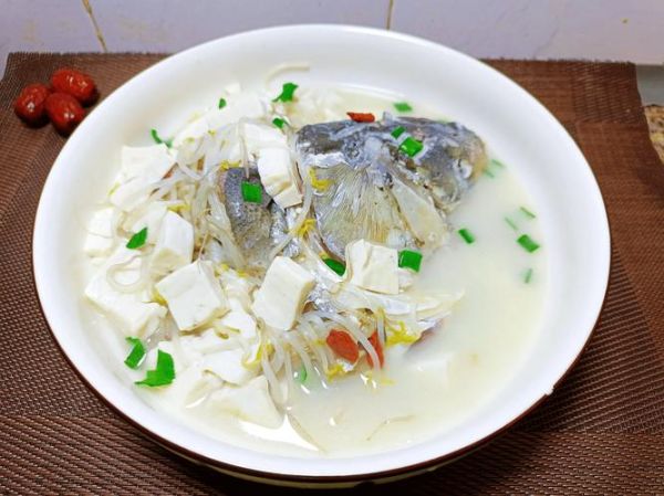 鱼头豆腐汤怎么做_鱼头豆腐汤怎么做好喝-第3张图片-山城妙识 鱼头豆腐汤怎么做_鱼头豆腐汤怎么做好喝-第3张图片-山城妙识
