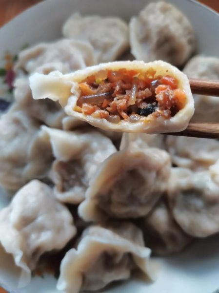 胡萝卜饺子怎么做_胡萝卜饺子馅怎么调-第1张图片-山城妙识