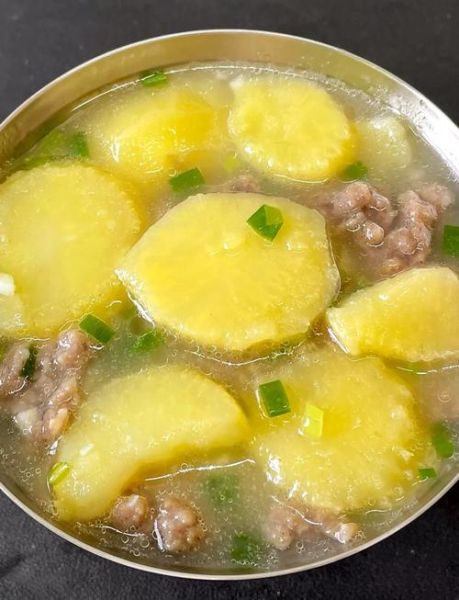 土豆炖牛肉汤怎么做好吃_土豆炖牛肉汤的家常做法-第1张图片-山城妙识