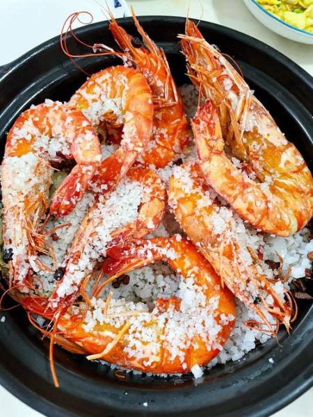 盐焗虾的家常做法_盐焗虾怎么做才鲜嫩-第3张图片-山城妙识 盐焗虾的家常做法_盐焗虾怎么做才鲜嫩-第3张图片-山城妙识