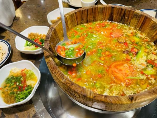 木桶鱼怎么做才好吃_木桶鱼加盟费多少钱-第1张图片-山城妙识 木桶鱼怎么做才好吃_木桶鱼加盟费多少钱-第1张图片-山城妙识