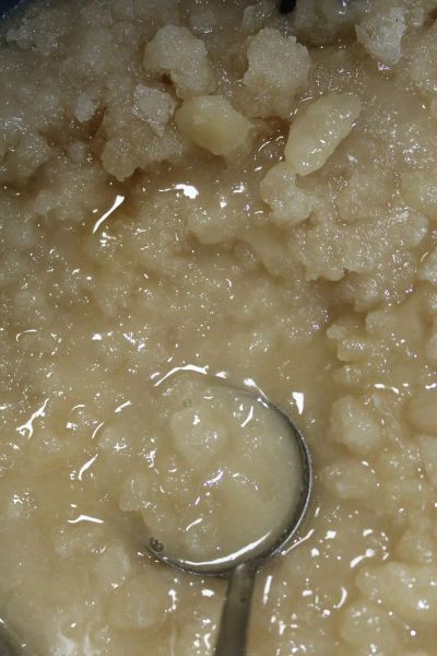 蜂蜜结晶了还能吃吗_蜂蜜结晶如何恢复-第2张图片-山城妙识 蜂蜜结晶了还能吃吗_蜂蜜结晶如何恢复-第2张图片-山城妙识