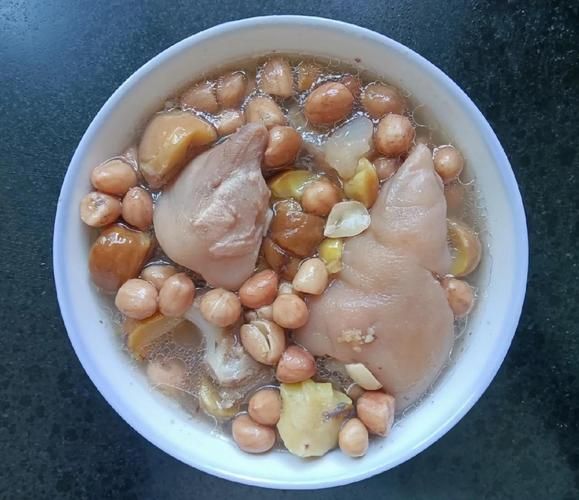 花生猪蹄汤怎么炖下奶_下奶花生猪蹄汤做法-第1张图片-山城妙识 花生猪蹄汤怎么炖下奶_下奶花生猪蹄汤做法-第1张图片-山城妙识