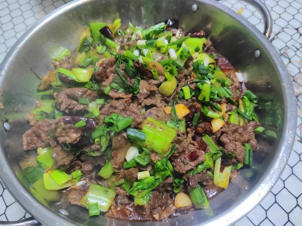 青菜烧牛肉怎么做_牛肉炖多久才软烂-第2张图片-山城妙识 青菜烧牛肉怎么做_牛肉炖多久才软烂-第2张图片-山城妙识