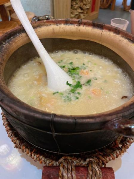 家常砂锅粥怎么做_砂锅粥的米水比例是多少-第1张图片-山城妙识 家常砂锅粥怎么做_砂锅粥的米水比例是多少-第1张图片-山城妙识