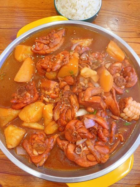 鸡肉炖土豆怎么做_最正宗的做法-第2张图片-山城妙识