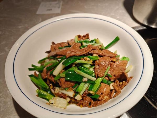 青蒜炒猪肝怎么做_猪肝去腥技巧-第3张图片-山城妙识 青蒜炒猪肝怎么做_猪肝去腥技巧-第3张图片-山城妙识