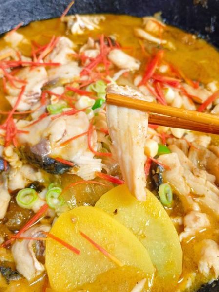 酸菜鱼怎么烧才嫩_酸菜鱼用什么鱼最好-第2张图片-山城妙识 酸菜鱼怎么烧才嫩_酸菜鱼用什么鱼最好-第2张图片-山城妙识