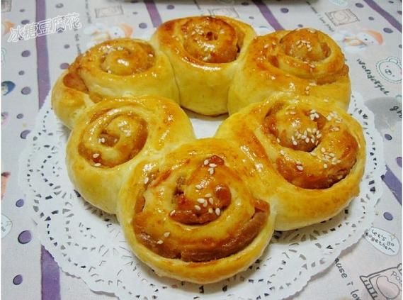 莲蓉面包怎么做_莲蓉面包做法详细步骤-第1张图片-山城妙识 莲蓉面包怎么做_莲蓉面包做法详细步骤-第1张图片-山城妙识