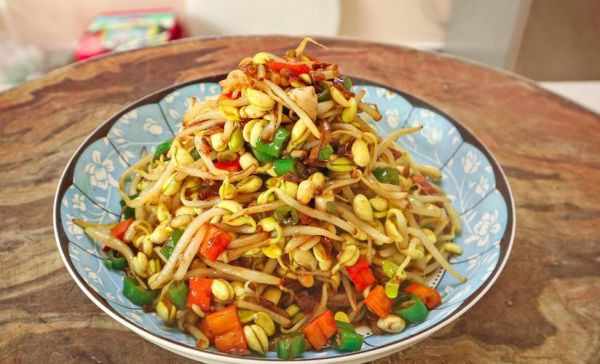 素炒黄豆芽怎么炒好吃_黄豆芽怎么炒才脆嫩-第2张图片-山城妙识 素炒黄豆芽怎么炒好吃_黄豆芽怎么炒才脆嫩-第2张图片-山城妙识