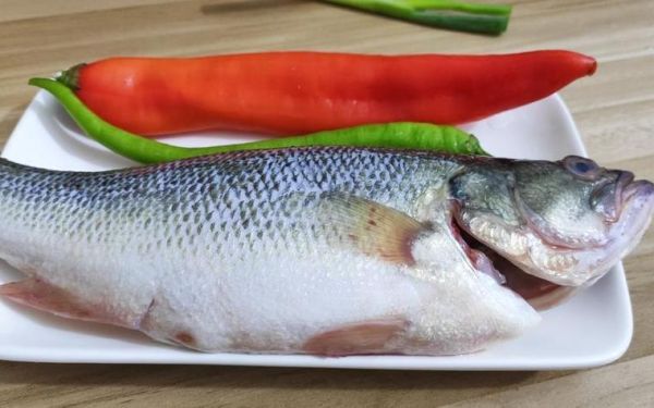 鲈鱼汤怎么做_鲈鱼汤的家常做法-第2张图片-山城妙识 鲈鱼汤怎么做_鲈鱼汤的家常做法-第2张图片-山城妙识