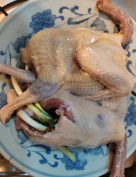 鸽子蒸着吃怎么做_蒸鸽子的家常做法-第1张图片-山城妙识 鸽子蒸着吃怎么做_蒸鸽子的家常做法-第1张图片-山城妙识