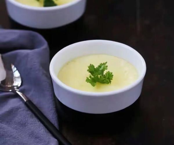 鲜奶炖蛋怎么做_鲜奶炖蛋要蒸多久-第2张图片-山城妙识