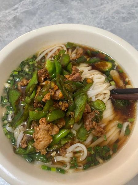 湖南辣椒炒肉粉面怎么做_正宗湘味配方揭秘-第3张图片-山城妙识 湖南辣椒炒肉粉面怎么做_正宗湘味配方揭秘-第3张图片-山城妙识