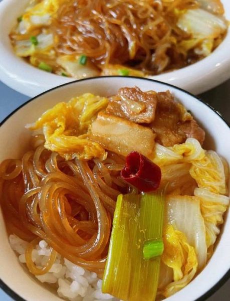 白菜粉条怎么做好吃_白菜粉条的家常做法-第1张图片-山城妙识