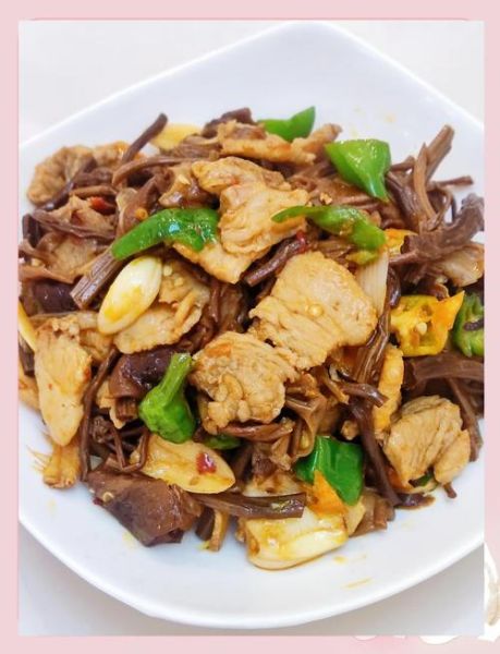 干锅干茶树菇怎么做_茶树菇干锅家常做法-第2张图片-山城妙识 干锅干茶树菇怎么做_茶树菇干锅家常做法-第2张图片-山城妙识