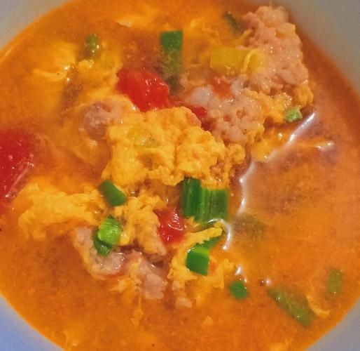 西红柿丸子汤怎么做_西红柿丸子汤的家常做法-第3张图片-山城妙识