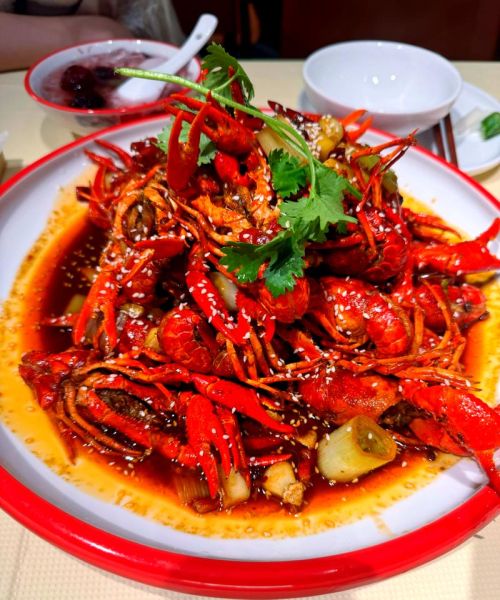 龙虾三吃是哪三种_经典做法详解-第2张图片-山城妙识 龙虾三吃是哪三种_经典做法详解-第2张图片-山城妙识