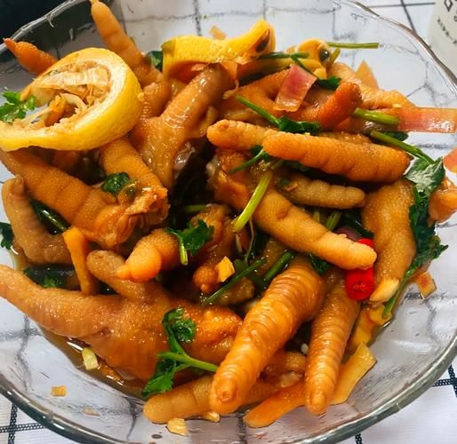 泡爪怎么做_泡爪的配料有哪些-第2张图片-山城妙识 泡爪怎么做_泡爪的配料有哪些-第2张图片-山城妙识