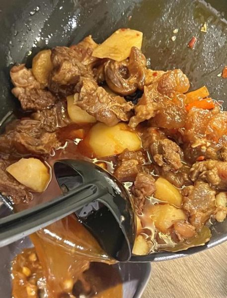 红烧牛腩怎么做好吃_红烧牛腩用高压锅还是砂锅-第2张图片-山城妙识 红烧牛腩怎么做好吃_红烧牛腩用高压锅还是砂锅-第2张图片-山城妙识