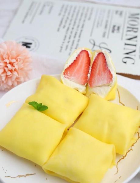 草莓班戟怎么做_草莓班戟需要哪些材料-第2张图片-山城妙识 草莓班戟怎么做_草莓班戟需要哪些材料-第2张图片-山城妙识