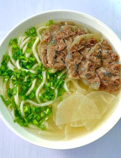 家庭自制拉面怎么做_拉面和面比例是多少-第2张图片-山城妙识 家庭自制拉面怎么做_拉面和面比例是多少-第2张图片-山城妙识